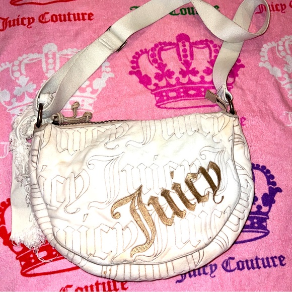 Juicy Couture | Bags | Vintage Beige Cream Juicy Couture Purse ...